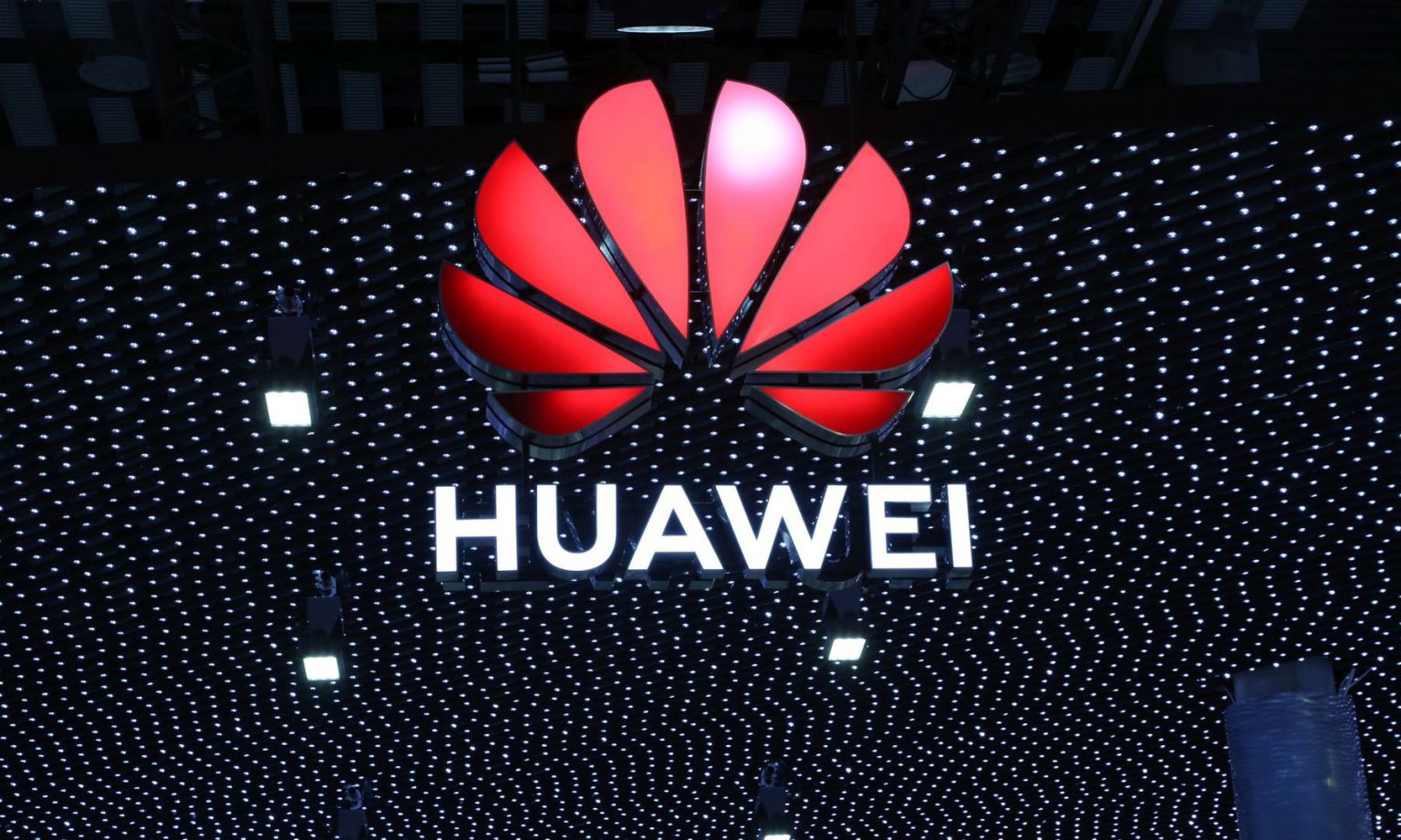Huawei Dilaporkan Mahu Menjual Jenama Premium P Dan Mate Mereka