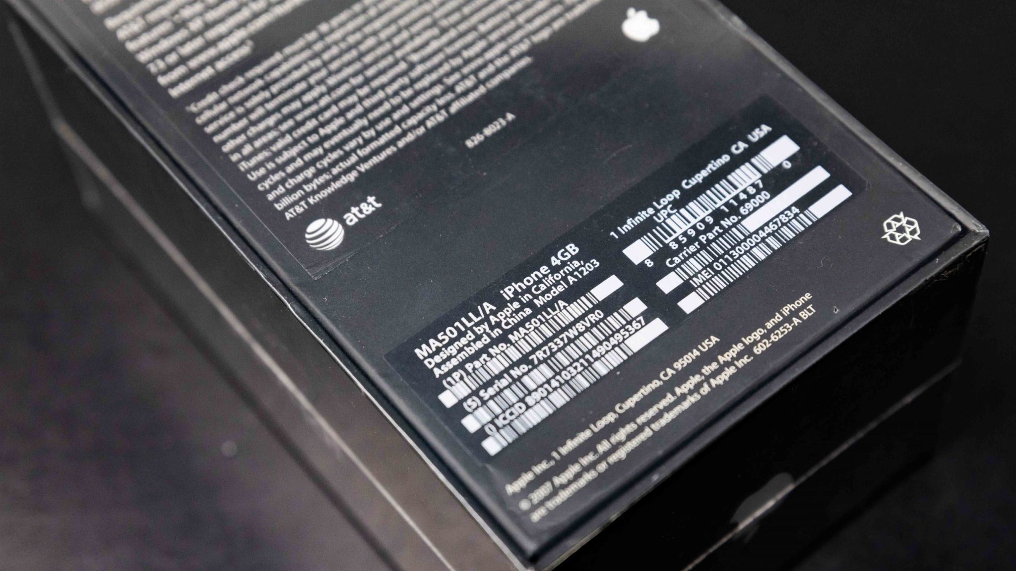 iPhone Generasi Pertama 'Pecah Rekod' Dengan Harga Bidaan Lebih RM800,000