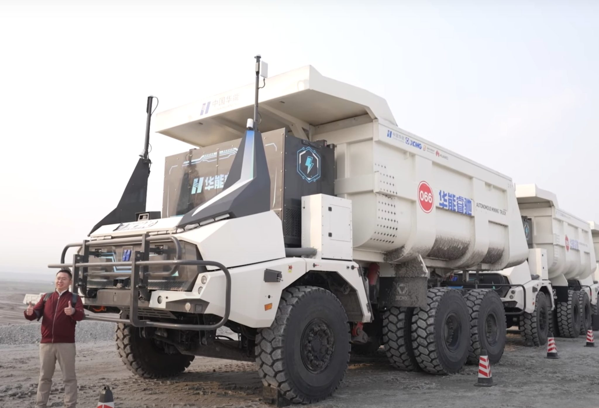 China Operasi 100 Trak Lombong EV Tanpa Pemandu, Guna AI & Teknologi Huawei