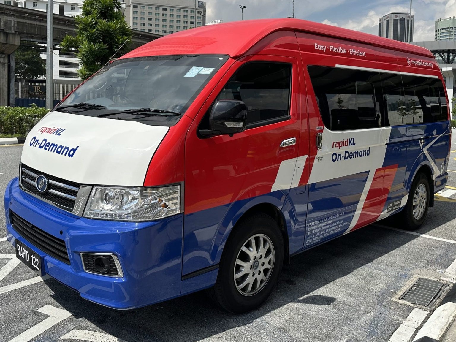 Pengguna Kini Boleh Tempah Van Rapid KL Menerusi Aplikasi Rapid On-Demand