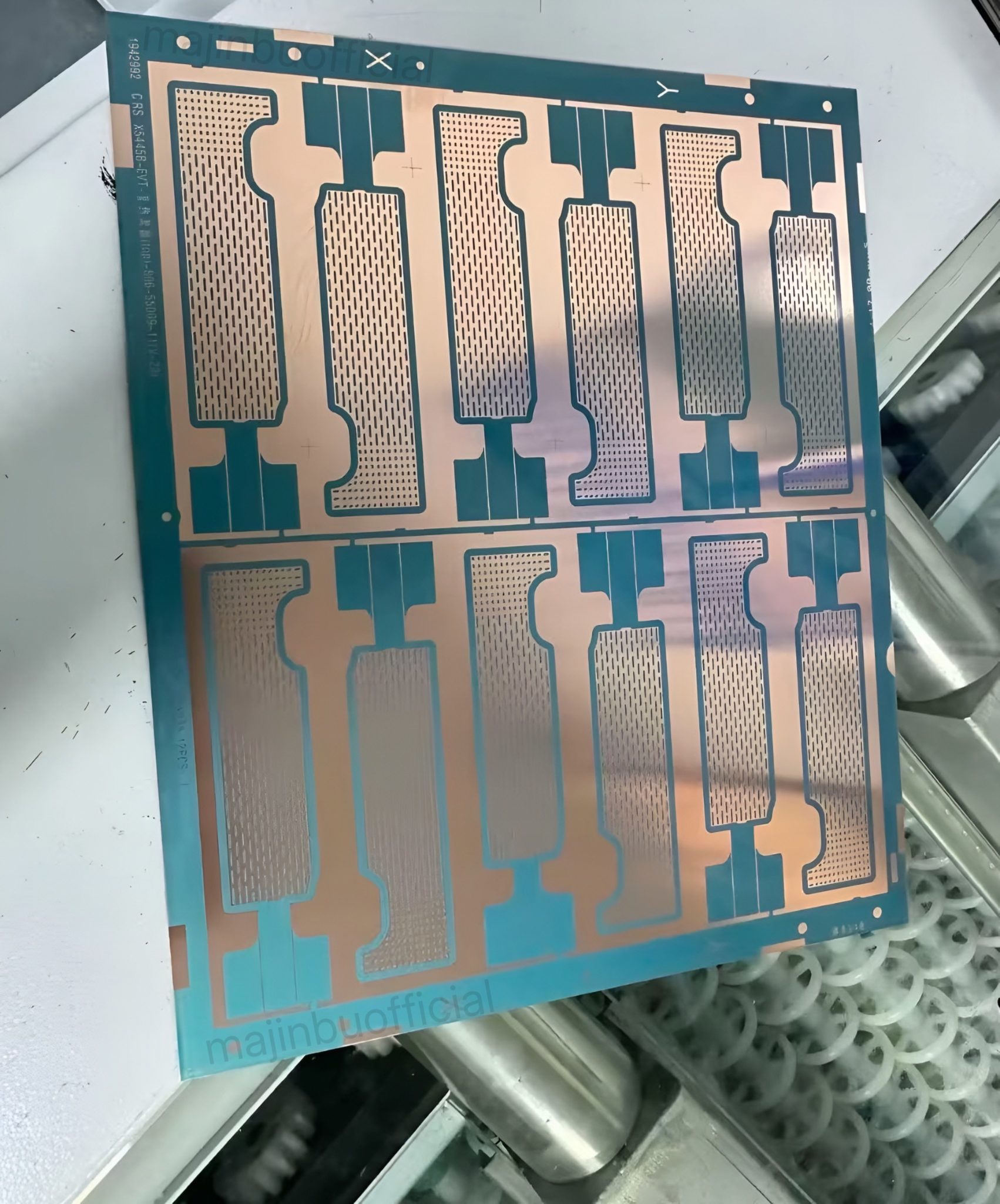 Imej Tertiris Perlihat Komponen Didakwa Sistem 'Vapor Chamber' iPhone ...