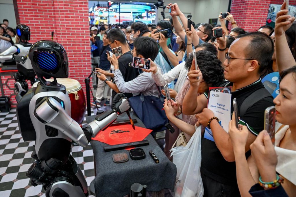 China Buktikan Masa Depan Robot Humanoid Bukan Lagi Fantasi