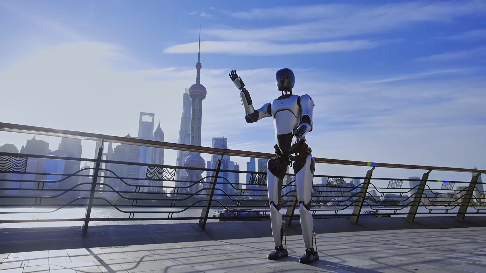 Robot China Cipta Rekod Dunia Guinness Berjalan Lebih 100Km Selama 3 Hari