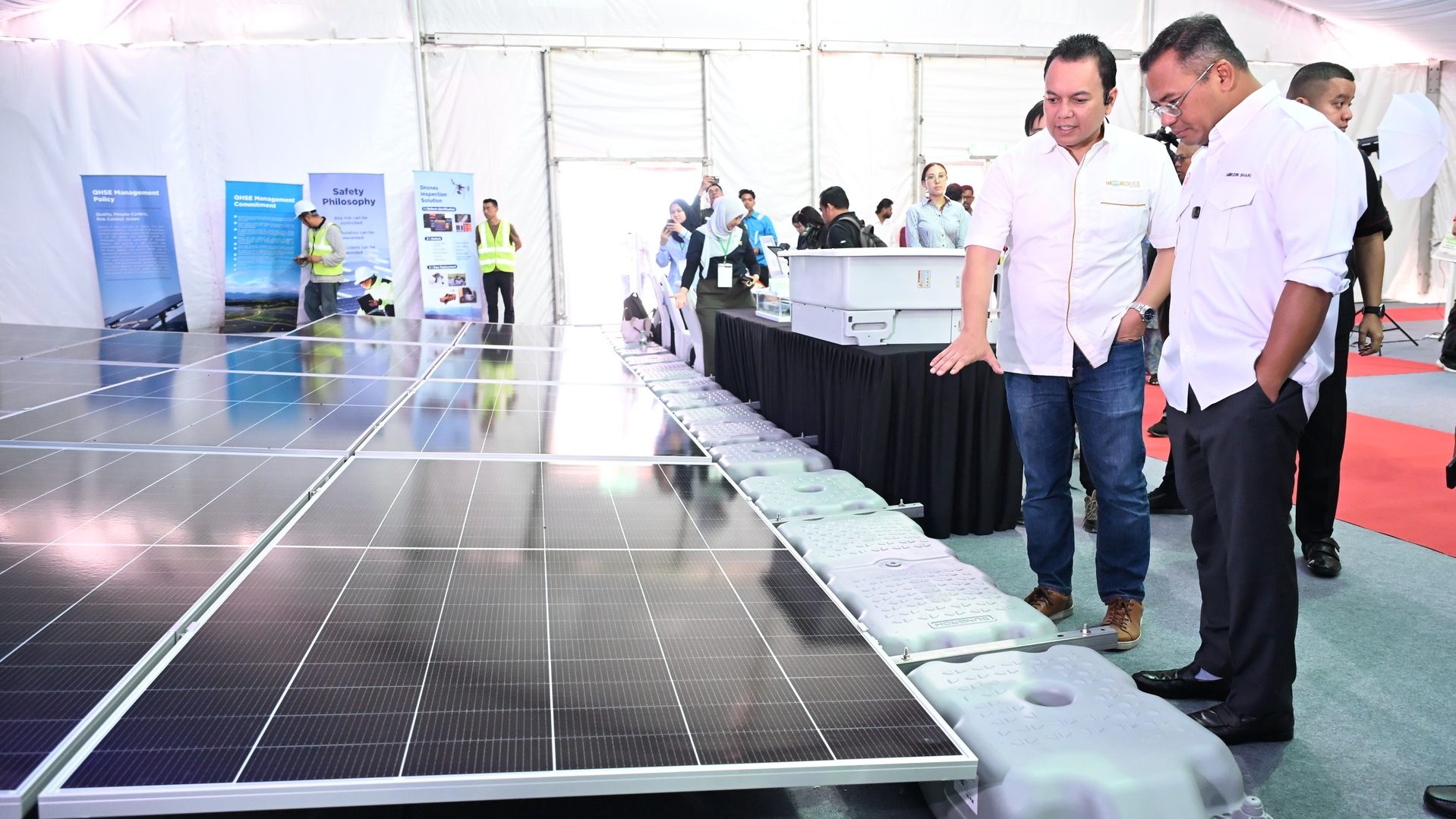 Selangor Mulakan Projek Ladang Solar Terapung Terbesar Di Malaysia